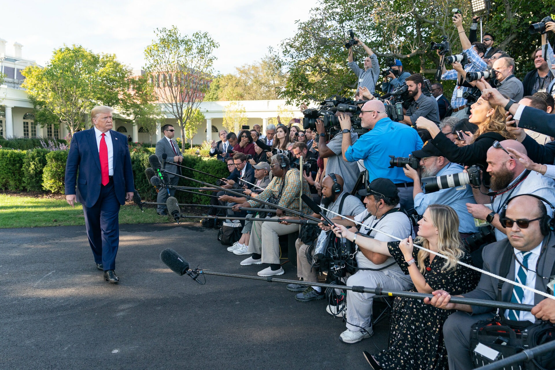 Trump plays the media like a fiddle | Press Watch